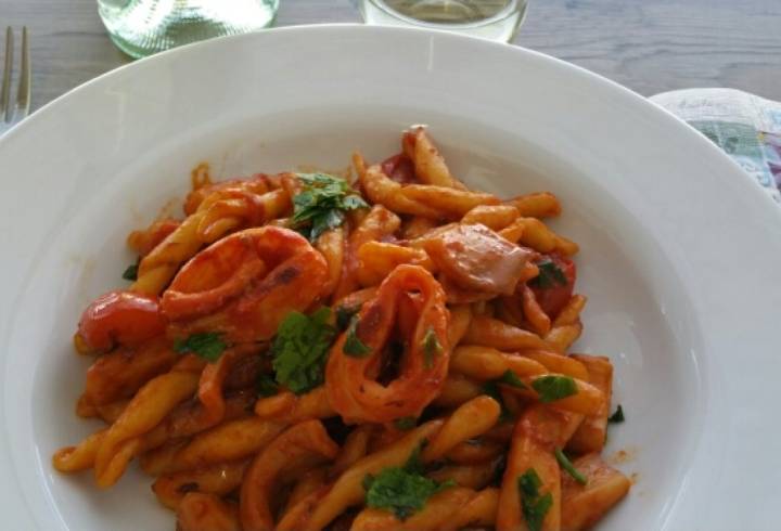 PASTA CON I TOTANI E I Pomodorini | cucinare.it