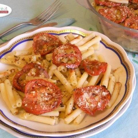 Tiella di Pasta e Pomodori | cucinare.it