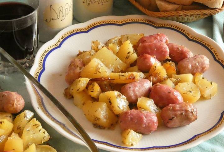 SALSICCIA IN PADELLA - Ricetta Con Salsiccia Come Secondo | cucinare.it