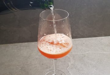 APEROL SPRITZ RICETTA Con 2 Ingredienti | cucinare.it