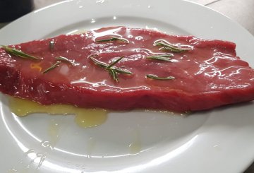 RICETTA TAGLIATA DI MANZO IN PADELLA | cucinare.it