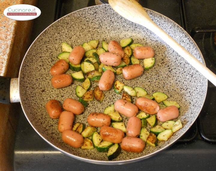 Mini Wurstel con Zucchine | cucinare.it